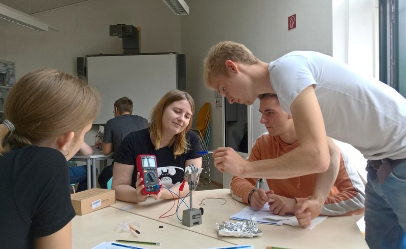 Learning research from researchers: The profile seminar in Schleswig ...